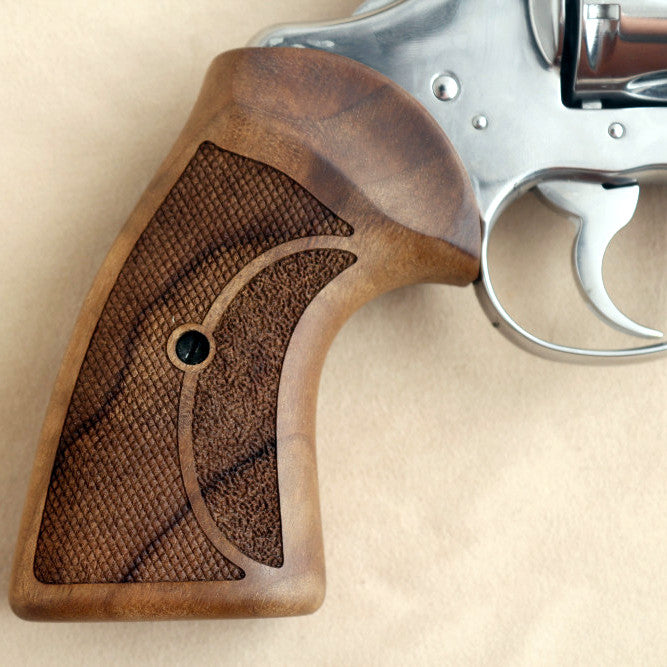 Colt Python grips (Pre 2020) | Bestpistolgrips