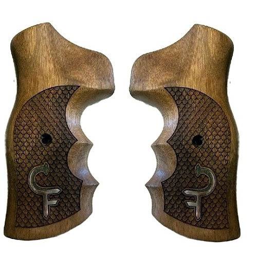 RUGER GP100 grips