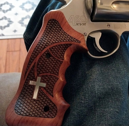 Smith & Wesson L frame squarebutt custom pistol grips | Bestpistolgrips